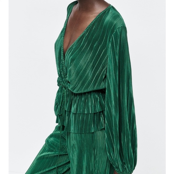 Zara | Tops | Nwt Zara Kelly Green Ribbed Set | Poshmark